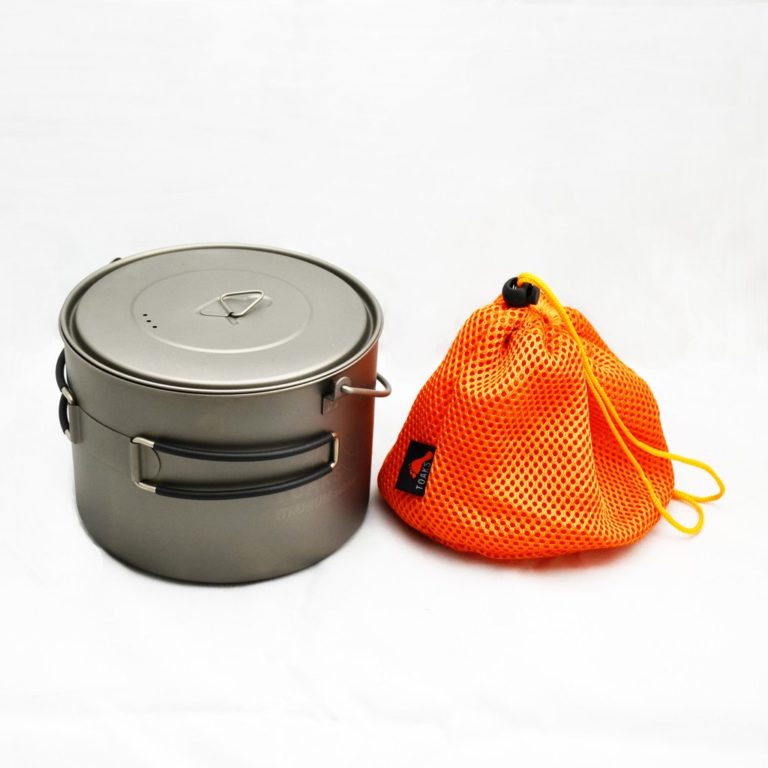 TITANIUM POT 1600 ml with Bail Handle - Adventure Pro Zone