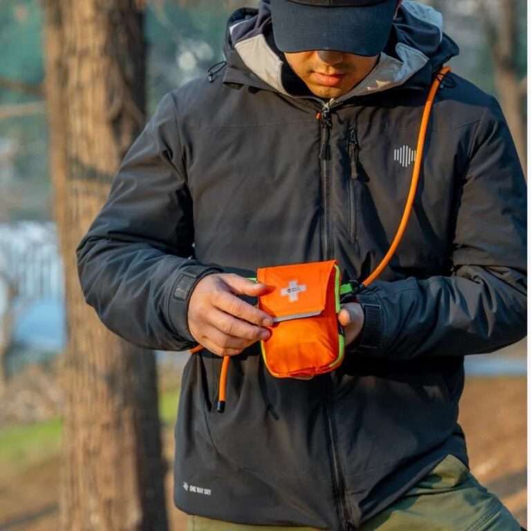 Hummingbird First Aid Kit - Adventure Pro Zone